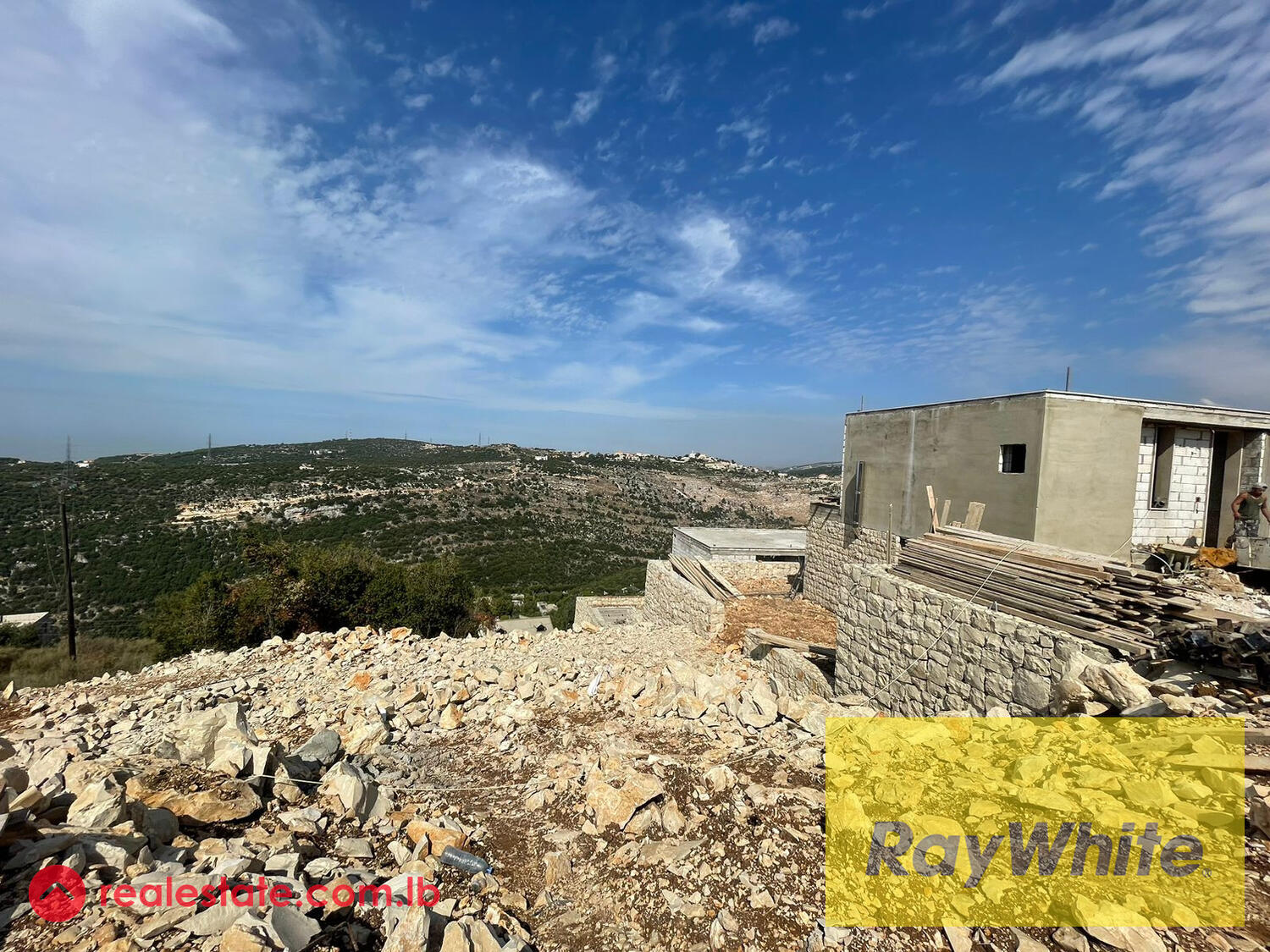 Villa for Sale in Alaly Batroun with a 400sqm Land – Ray White ...