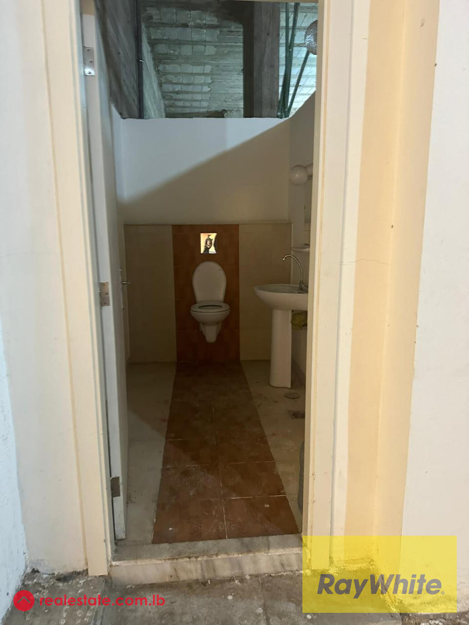 Warehouse of 700sqm in zalka for Sale – Ray White International Lebanon