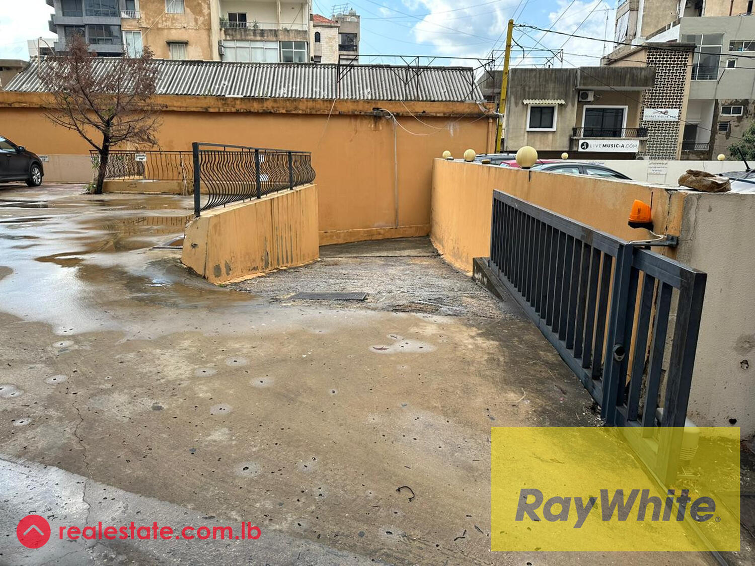 Warehouse of 700sqm in zalka for Sale – Ray White International Lebanon