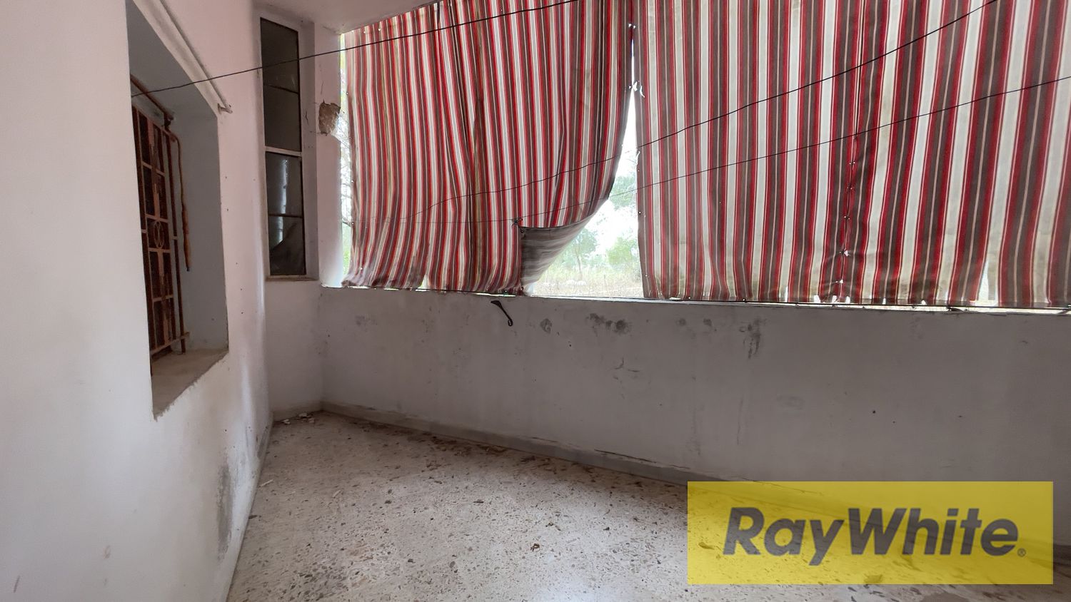 Stand alone house for sale in Chamat Jbeil – Ray White International ...